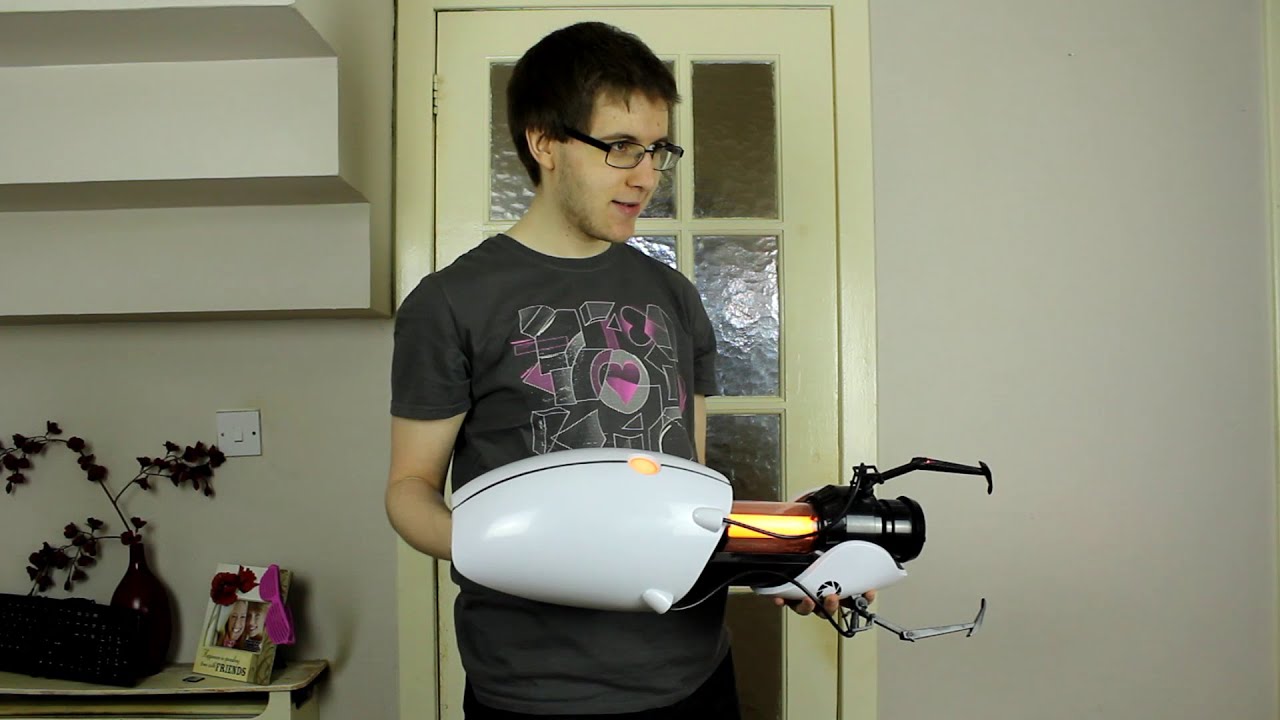 Aperture Science Handheld Portal Device - YouTube