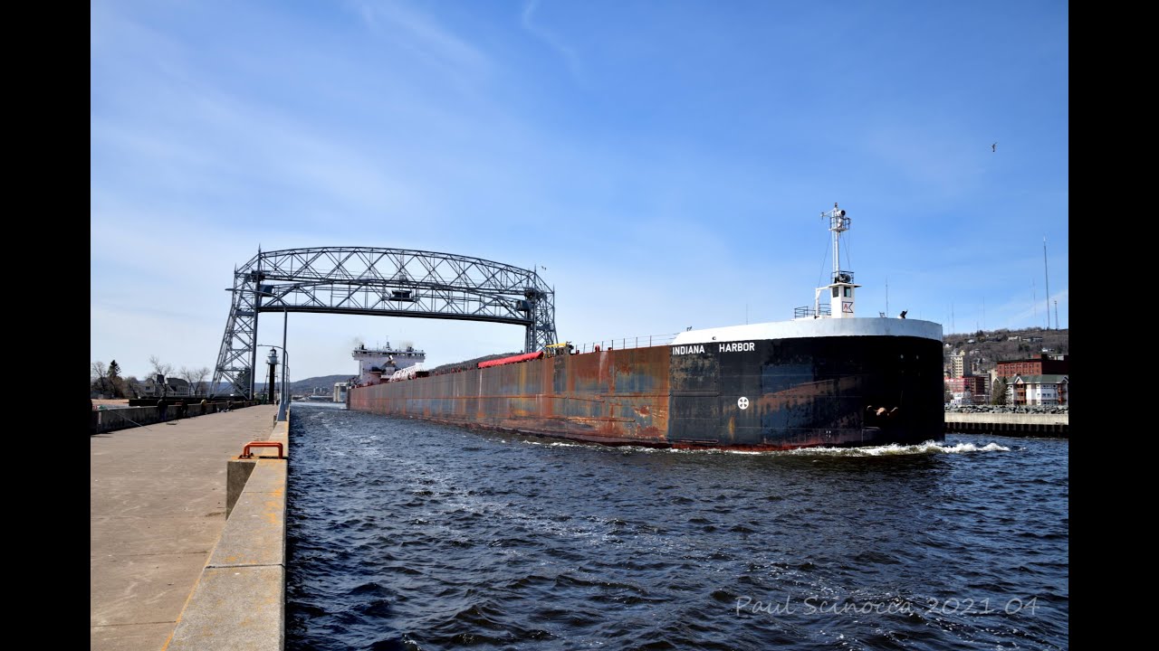 80 cylinders powering this behemoth! The Indiana Harbor Departing ...