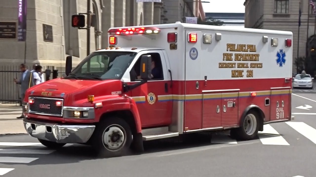 PFD Medic 35 Responding - YouTube