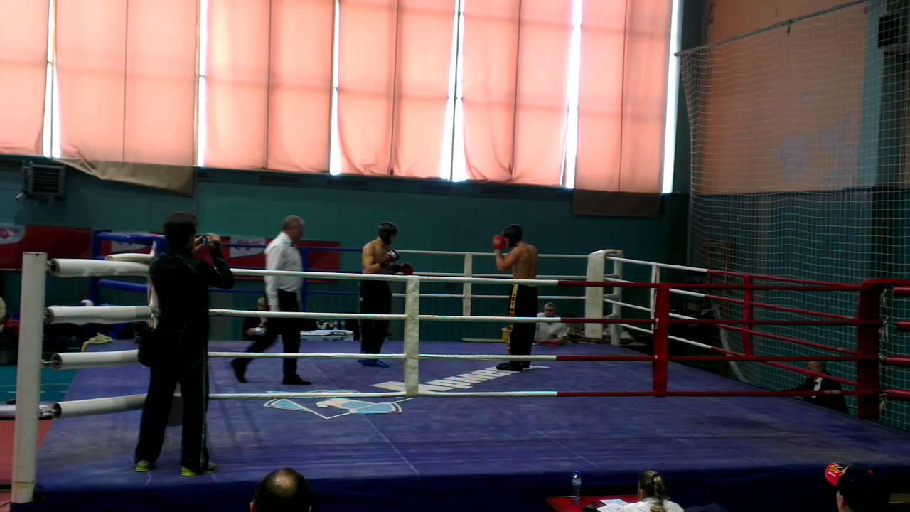Държавно кикбокс полуфинал , Бисер Стоянов с/у Каварна // Polufinal ...