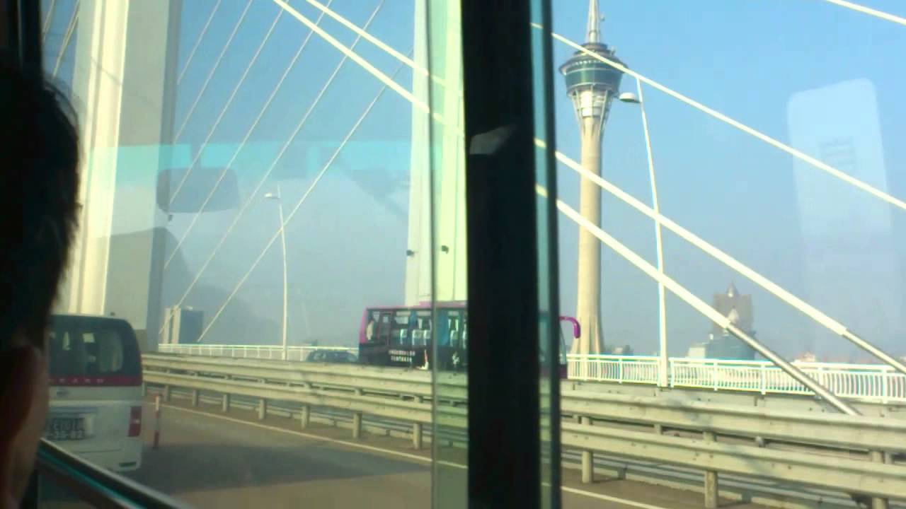 澳門巴士26號路線氹仔至澳門半島(行西環大橋過程) - YouTube