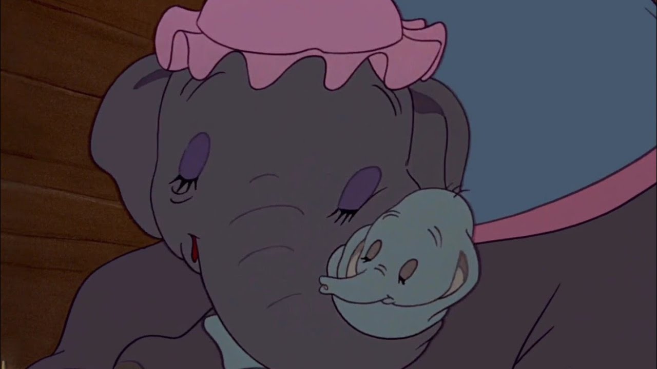 Dumbo - Dumbo's Delivered (Spanish 1942) - YouTube