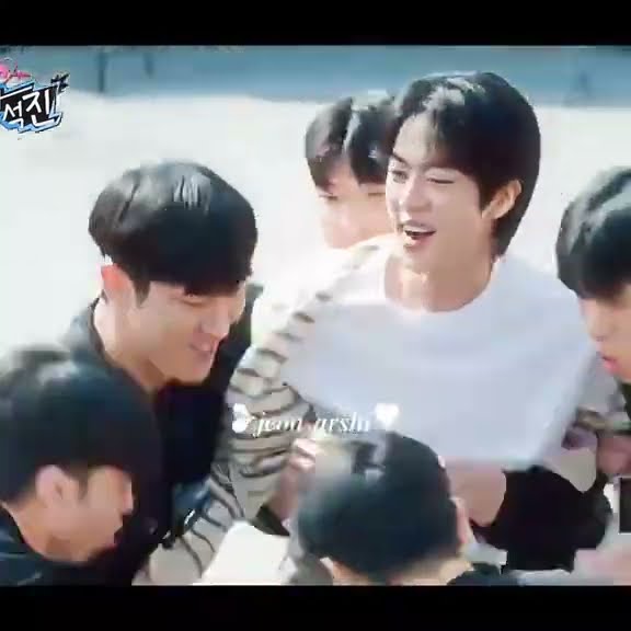 Run Jin #jin #seokjin #bts #btsarmy #btsshorts #shorts #shortviral #shortvideo - YouTube