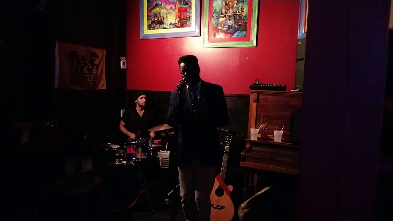 Andre Lovett Apple Barrel New Orleans 12/18/17 Shame on Me - YouTube