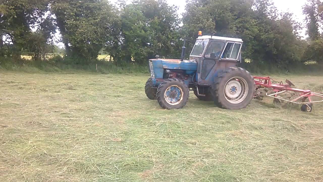 Roadless 75 tedding grass pz fanex 500 - YouTube