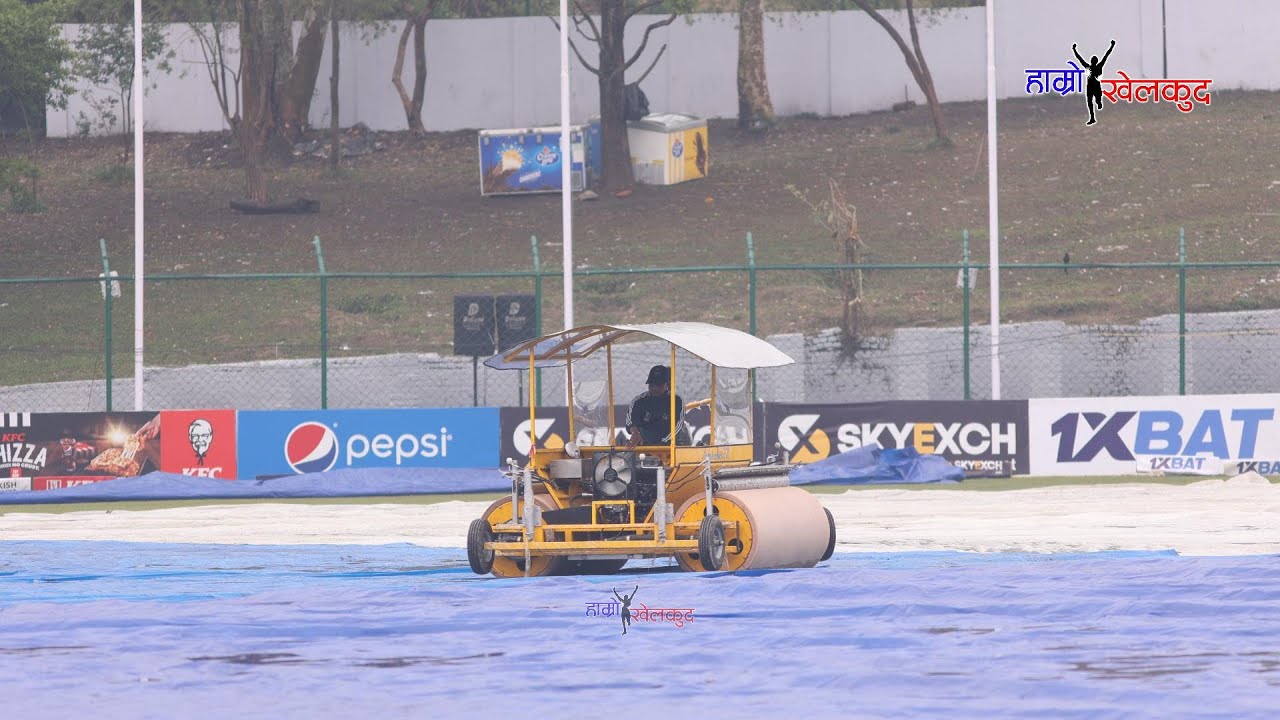 TWO BIG Super Sopper in TU Cricket Ground to remove water | टियु ...
