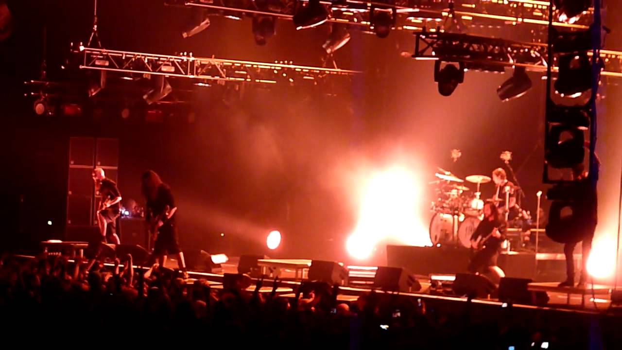 In Flames - Trigger,Live @ Hovet 2011 - YouTube