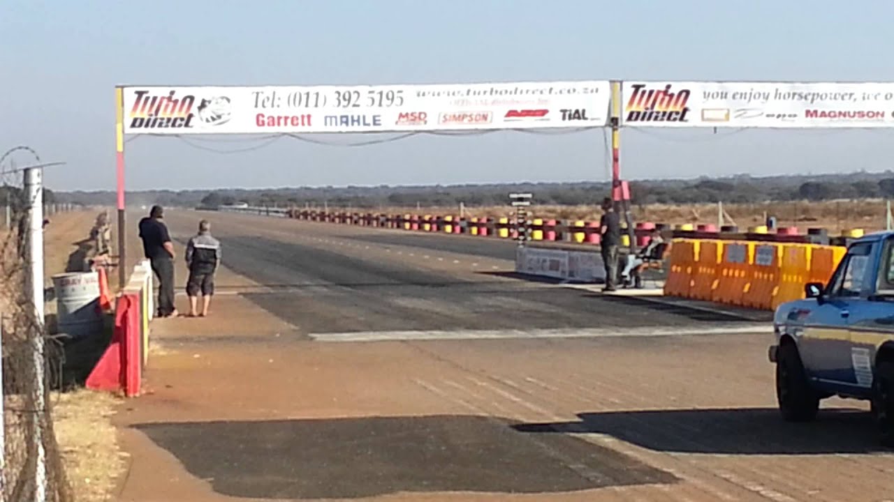 Nissan GT R R35 1km run ODI Raceway 1 - YouTube