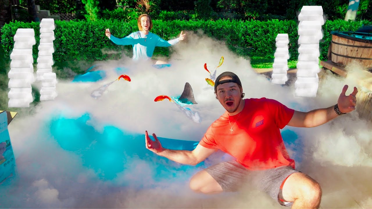Putting DRY ICE In My FISH AQUARIUM! - YouTube
