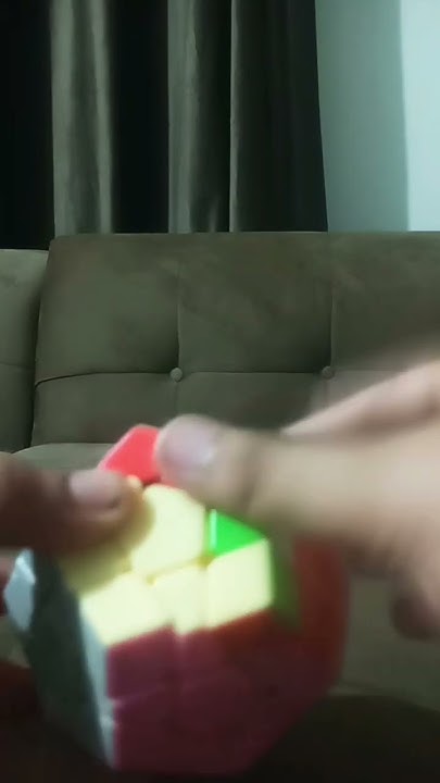 R,U,R',U' on megamix fun fact my favourite algorithm is also R,U,R'U, 👌 - YouTube