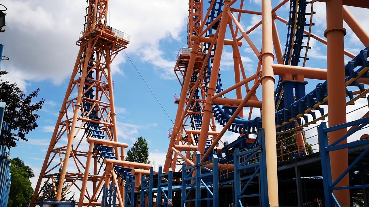 Stunt Fall Parque Warner Madrid - YouTube