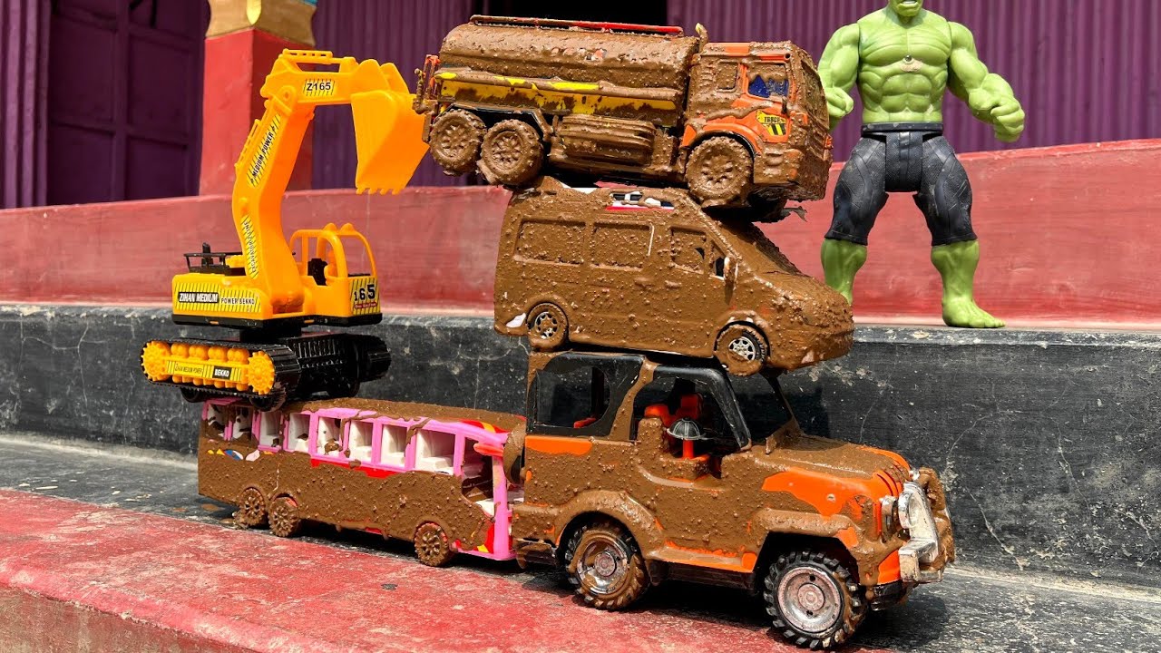 Muddy Auto Rickshaw And Tractor Accident Help Toy Crane And Water Jump ...