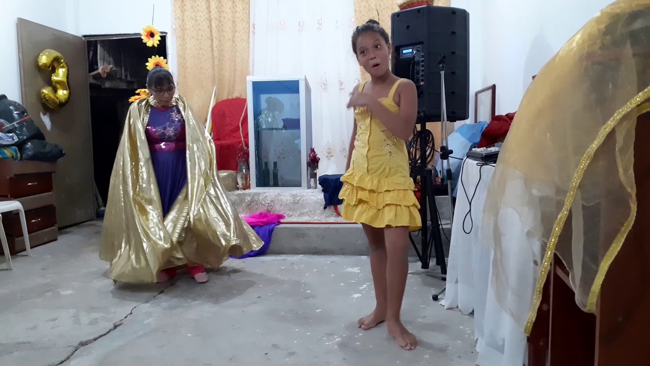 Danza especial hna Teresa Acuña Pin - YouTube