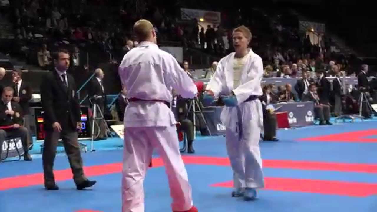 Noah Bitsch vs Rene Small - Male Kumite -75kg - 49th European Karate Championships - YouTube