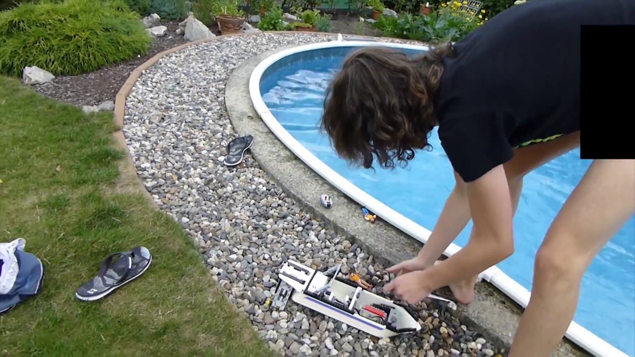 First testing of my Lego Technic boat | FAILS - YouTube
