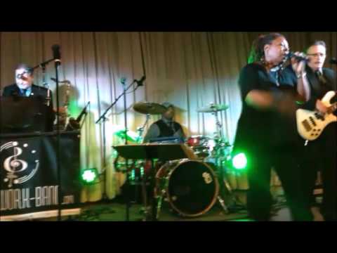 Clockwork-Band 2017 New Years - YouTube