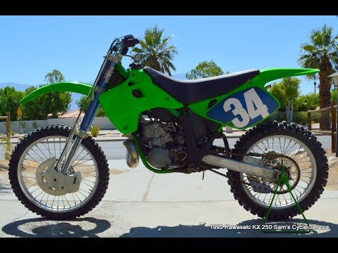 1992 Kawasaki KX250 - YouTube