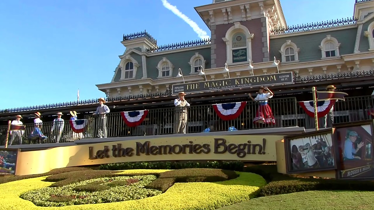 Walt Disney World – The Magic Kingdom Welcome Show - YouTube