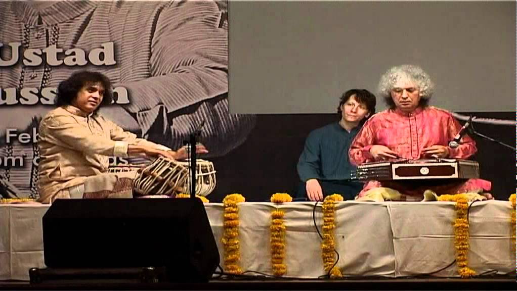 LIVING LEGENDS 2016 Featuring Pt. Shiv Kumar Sharma & Zakir Hussain ...