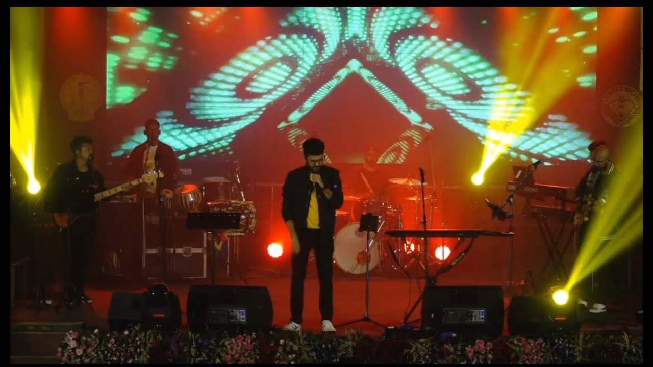 Geetesh | Breathless | @vnitaa - YouTube