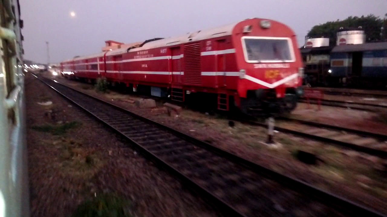 ENTERING INTO THE HUBLI JUNCTION - YouTube