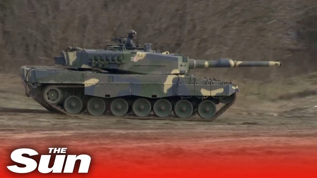 Convoy of Leopard 2 tanks perform military drills in Hungary - YouTube