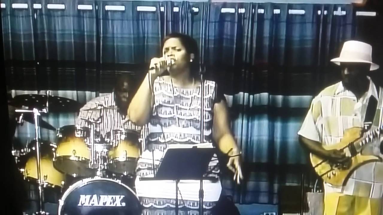 Kevv-E and The Swagg Band (covering GOLDEN by Jill Scott ) - YouTube