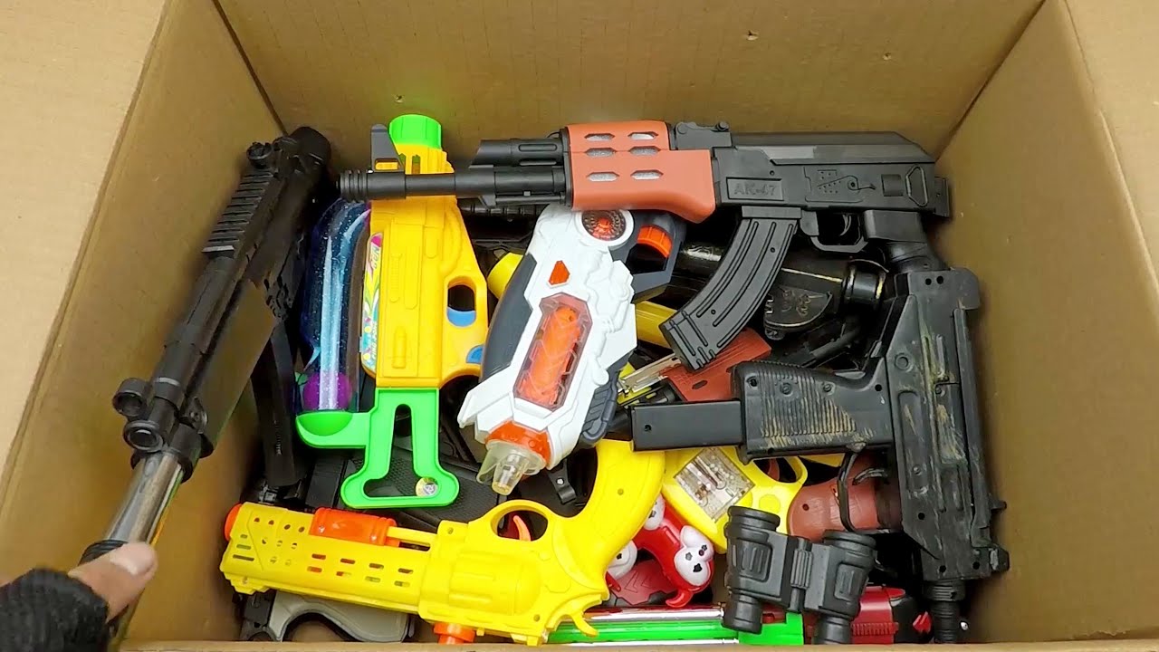 Box of Toys ! Realistic Toy Rifle AK-47 - Toy BB Guns and Pistols ...