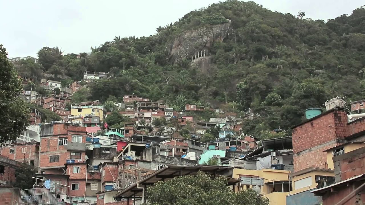 Habitar/Habitat: Favelas - YouTube