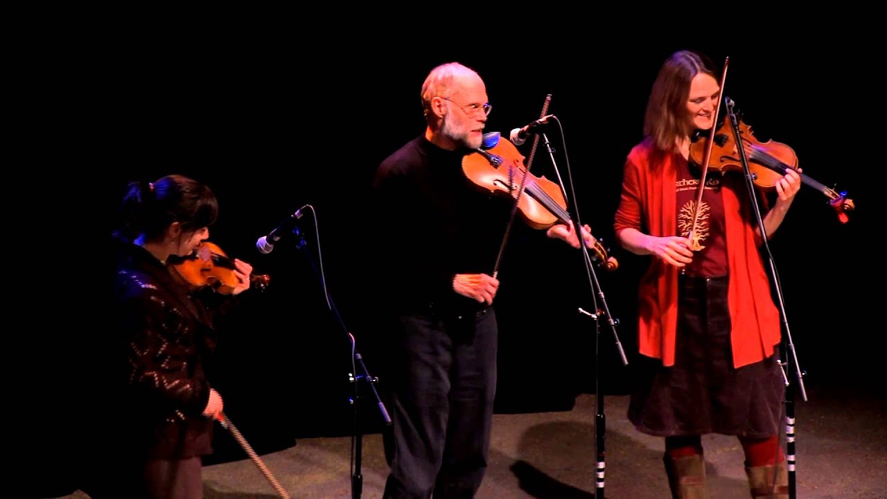 David Kaynor with Lissa Schneckenburger and Becky Tracy playing Money ...
