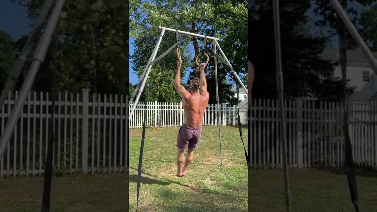 Ring chin ups - YouTube