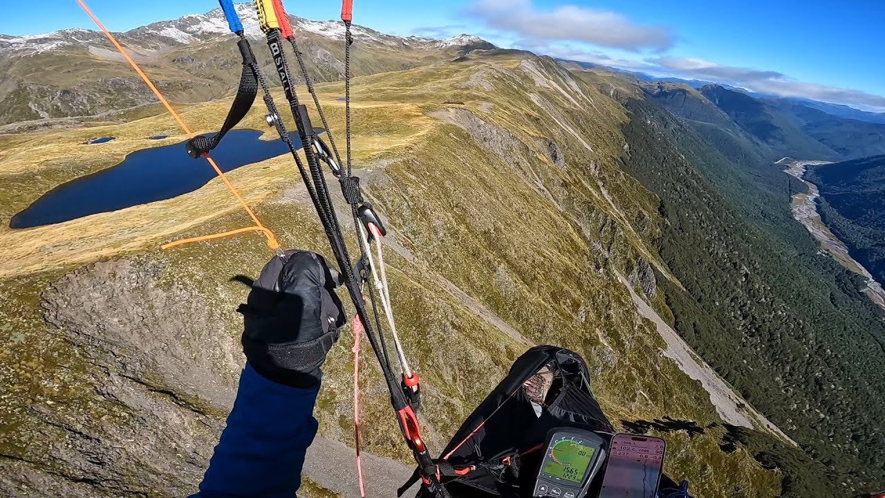 Flying the Lewis Tops - YouTube