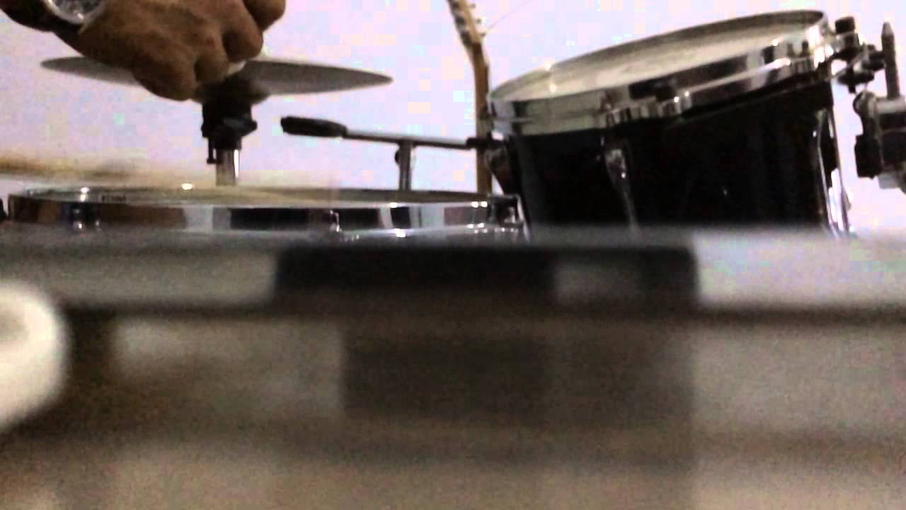 Double paradiddle warming up - YouTube