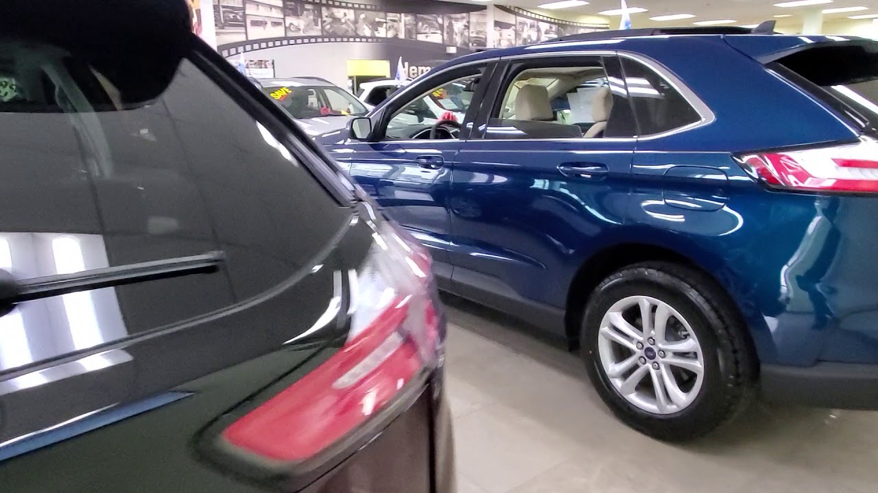 Hand painted stripes on a Ford Edge - YouTube