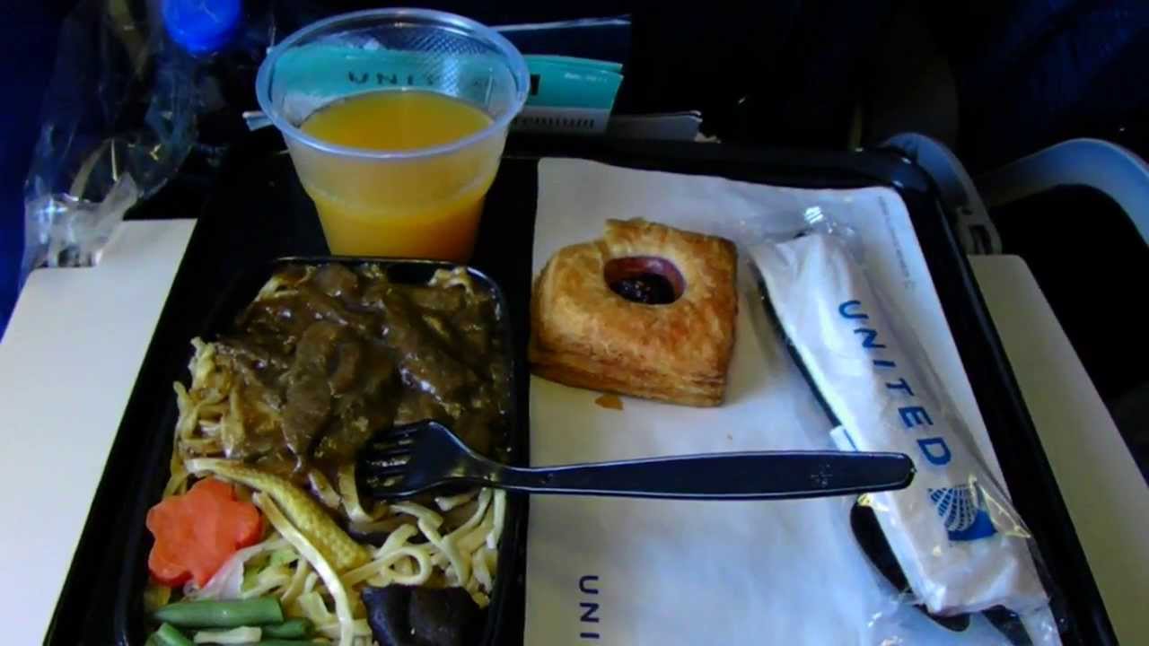 HD United Airlines 747 Food Service HKG-SFO Free Breakfast ...