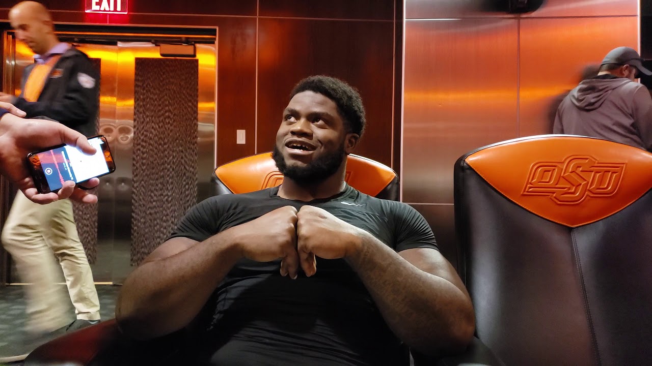 Enoch Smith talks with the media - Nov. 20, 2018 - YouTube