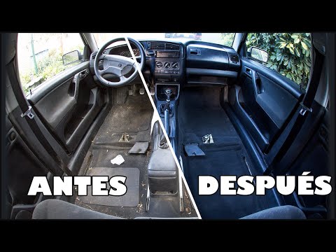 Cómo limpiar el interior de un auto