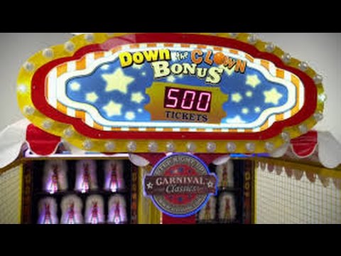 How to Beat it: Dave and Busters Down the Clown Game!!!! Free 500 ...