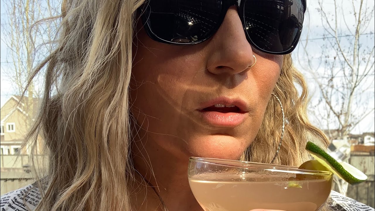 Quarantini with Tania Pink Muscat Martini - YouTube