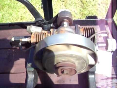 Twin-Cylinder Maytag Engine - YouTube
