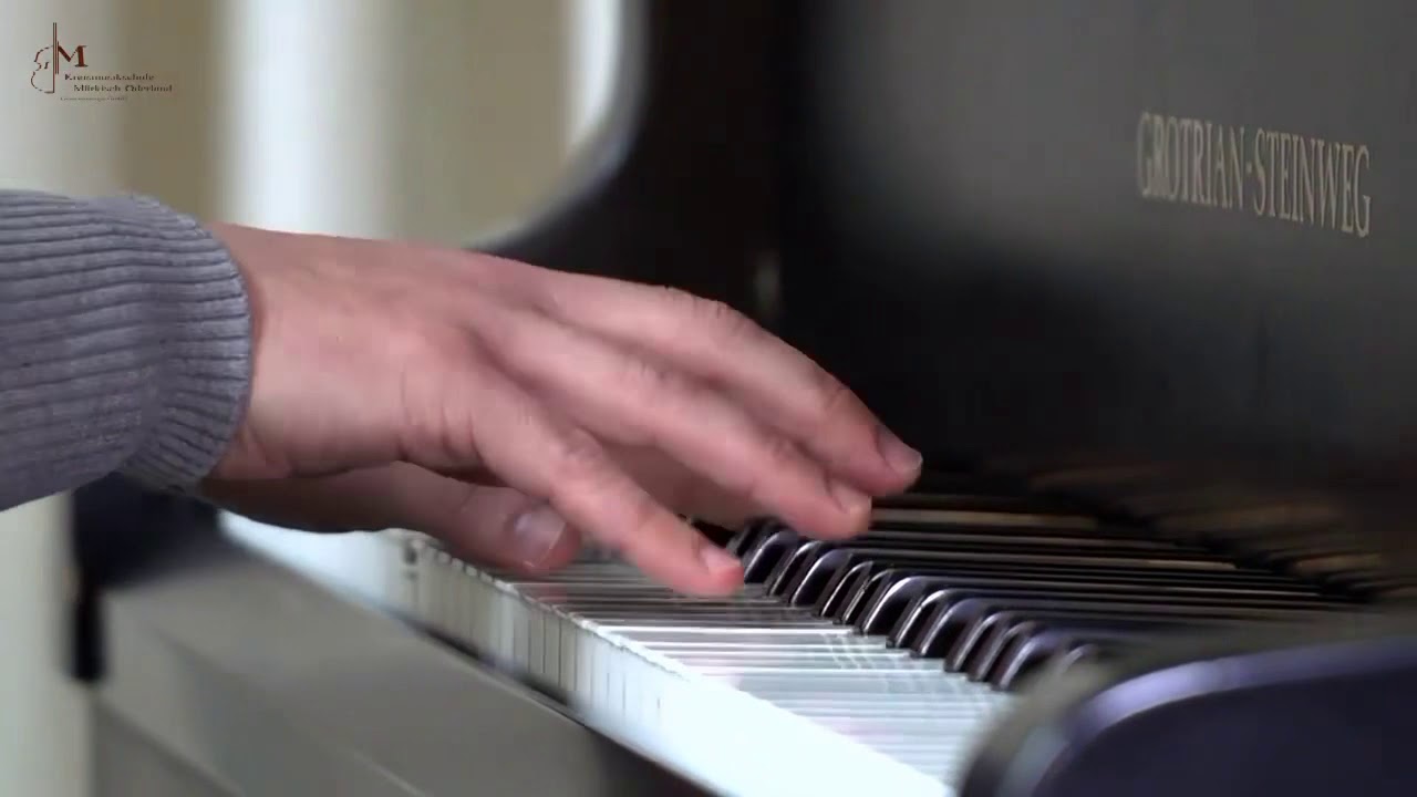 Rustam Abdullaev (Berlin, Klavier) - B. Smetana, Song Without Words Op ...