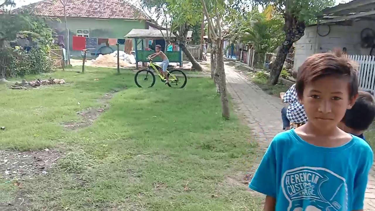 Bayu satria - YouTube