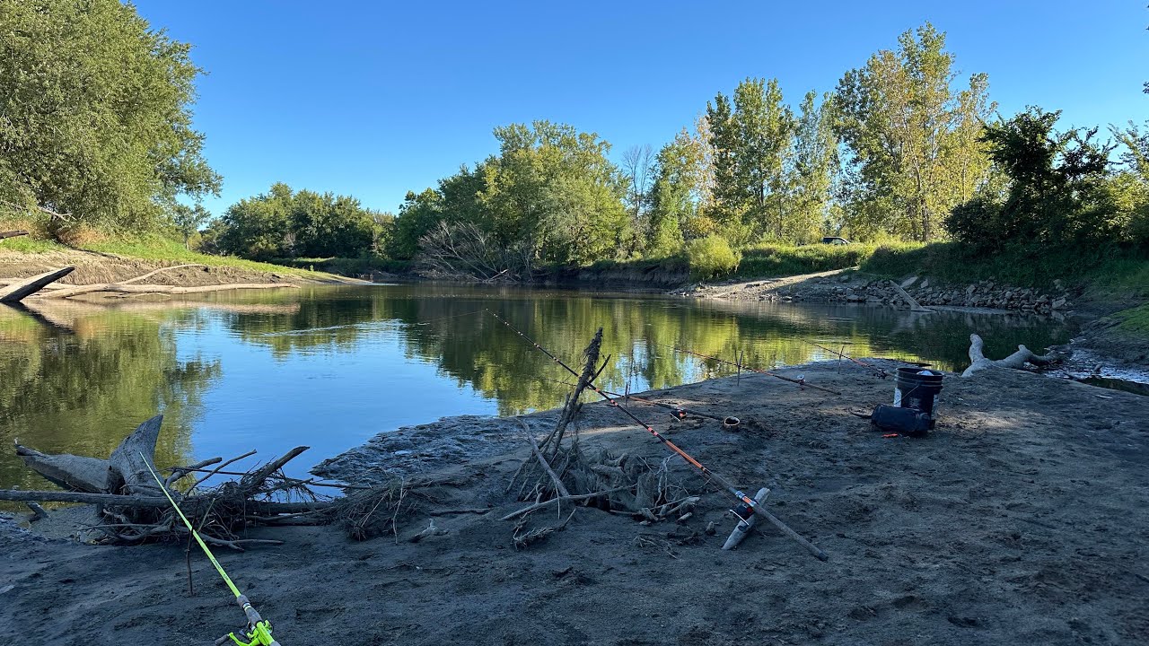Sand Bar Fishing For Channel Catfish - YouTube