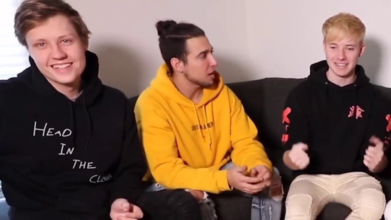 Jake Webber being a literal child for four minutes - YouTube