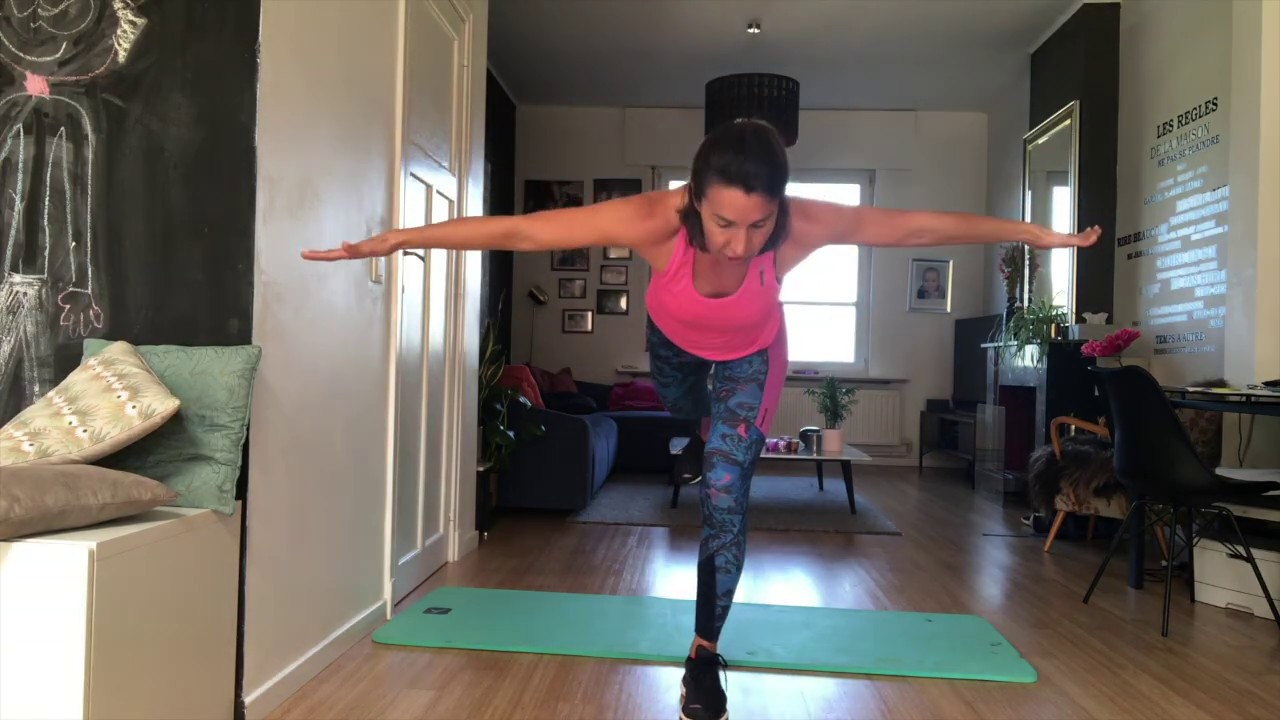 Home Workout FitEnergy #6 #fullbodyworkout #30minutes - YouTube