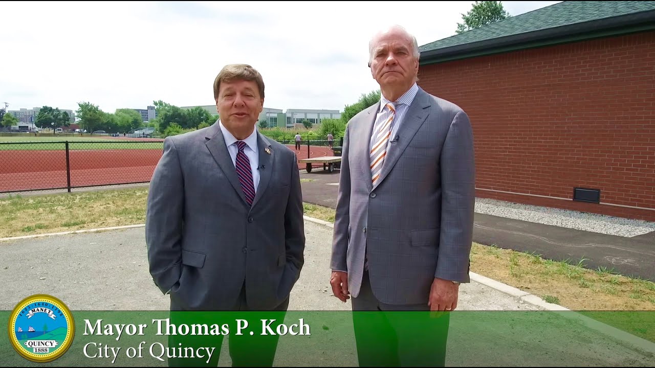 Mayor Tom Koch talks with Dan Quirk on the new Quirk Field House at ...