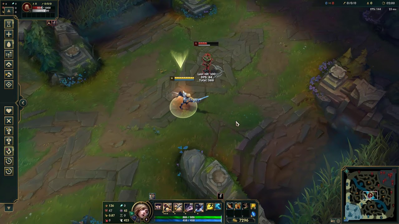 Fiora's passive interaction with Tiamat or Cutlass - YouTube