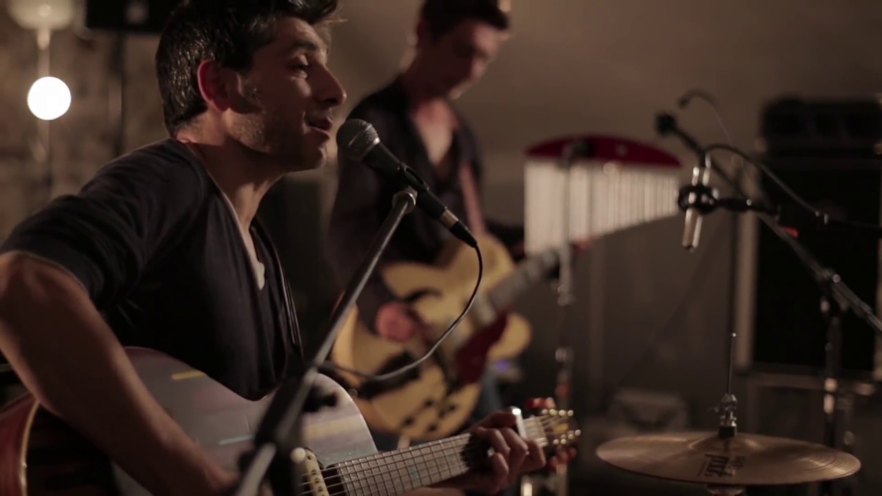 Aron'C - Live Session - Un peu de bruit pour rien - YouTube