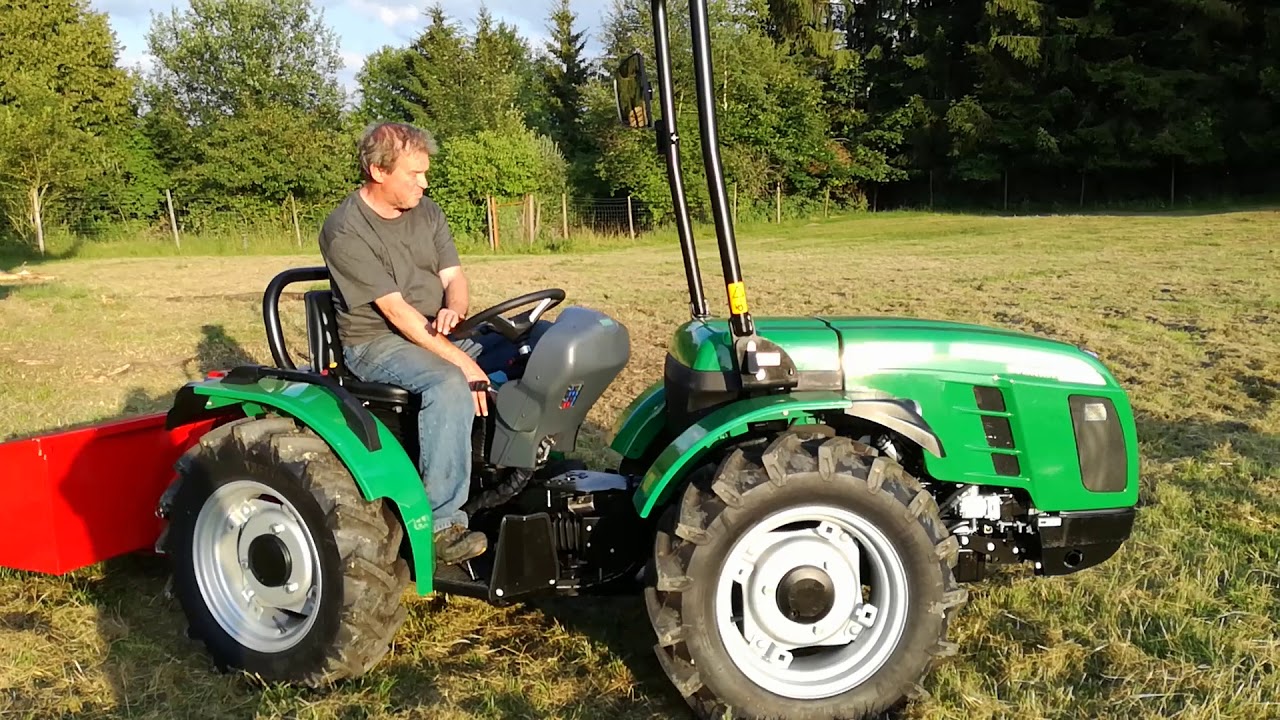 Schäfer auf 4 Räder "Ferrari-Traktor COBRAM 60 AR" VID195255 - YouTube