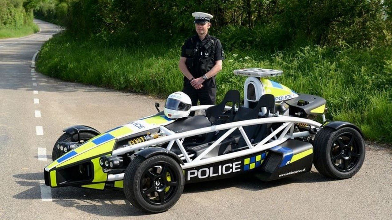 9 COURSES POURSUITES COMPLETEMENT FOLLES ! - YouTube